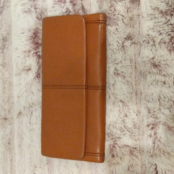 HOBO | Bags | Hobo Leather Fuse Wristlet Wallet In Cashew | Poshmark